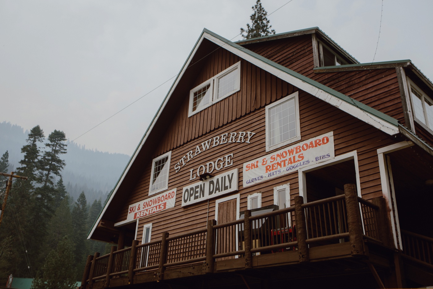 Lake-Tahoe-Wedding-at-Strawberry-Lodge-Photography-By-Megan-Saul ...